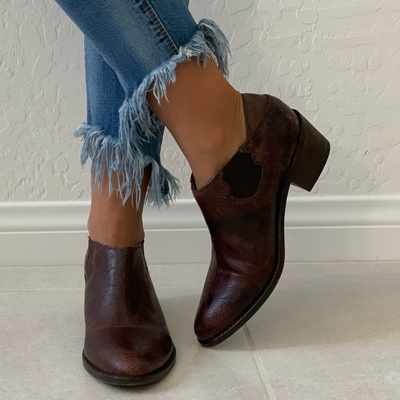 Anthropologie | Shoes | Burgundy Wine Floral Leather Oxford Bootie ...